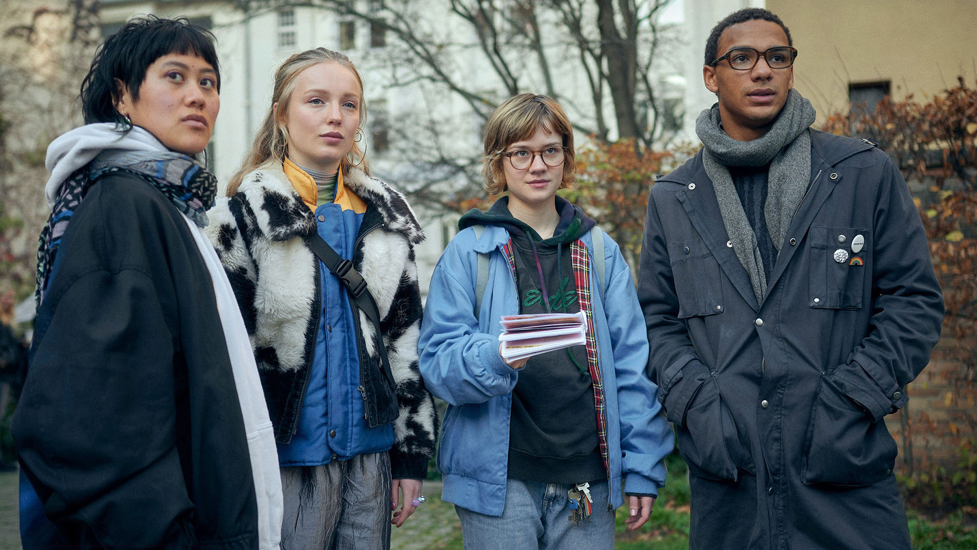 „Wer wir sind“: Alle Infos zur Serie im Ersten und in der ARD Mediathek ...